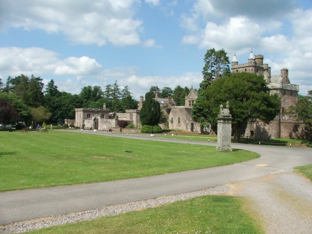 Campingnavigator | Hoddom Castle Caravan Park - Zuid-Schotland